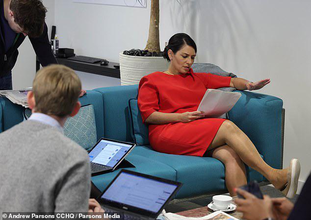 Pritti patel - Page 10 - Celebrities - Curvage
