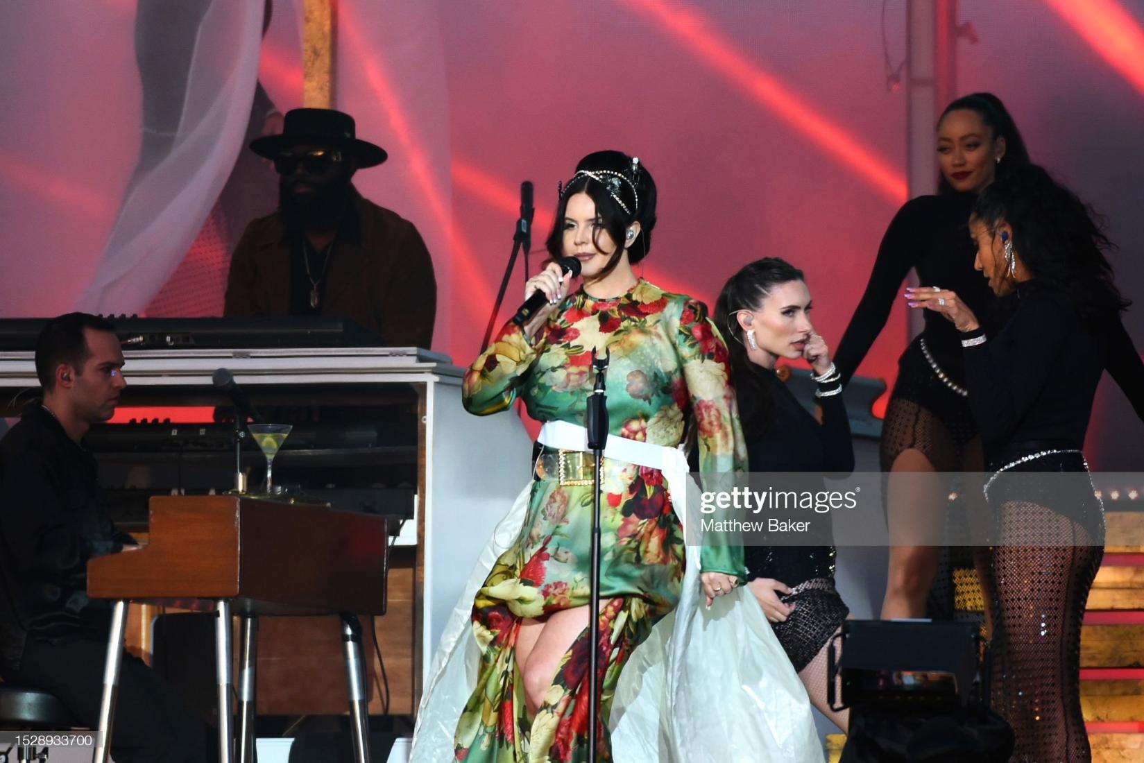 All posts from Golorezgt in Lana Del Rey - Curvage